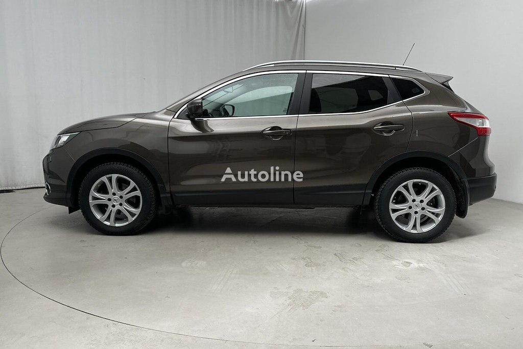 Prodaje se Nissan Qashqai krosover na aukciji