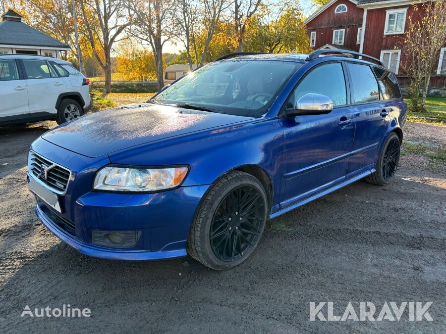 Prodaje se Volvo V50 2.0 karavan na aukciji