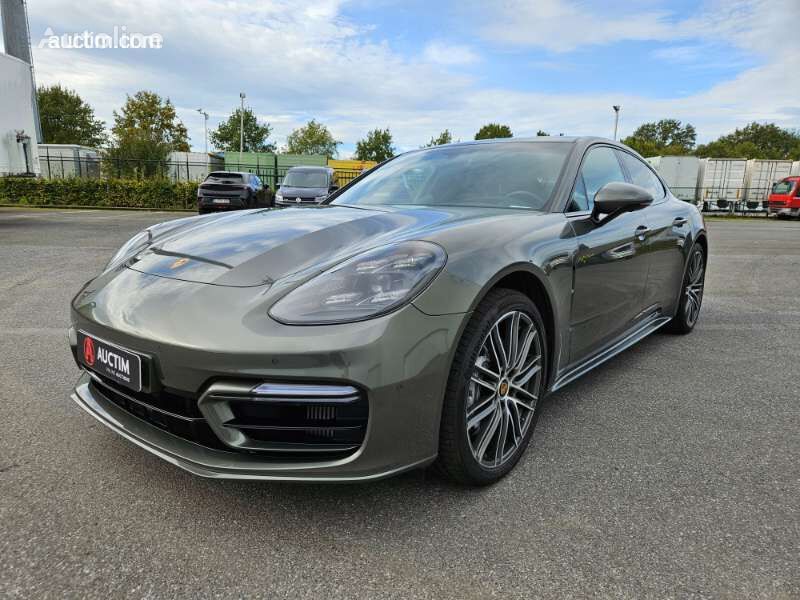 Prodaje se Porsche Panamera 4 PHEV Platinum Edition kupe na aukciji