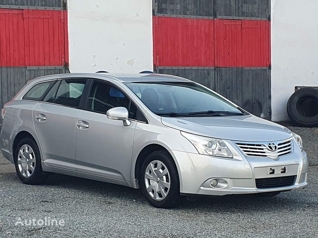 Toyota AVENSIS 2.0D4 KLIMA karavan