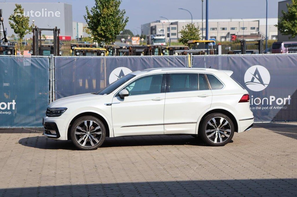 Prodaje se Volkswagen Tiguan R Line terenac na aukciji