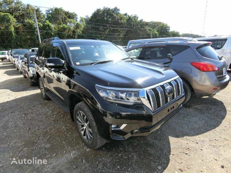 Toyota LAND CRUISER PRADO krosover