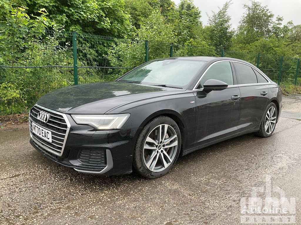 Prodaje se Audi A6 S Line AWD Plug-In Hybrid 50 TFSAe krosover na aukciji