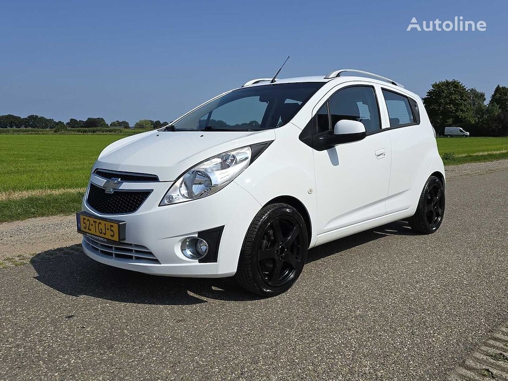 Prodaje se Chevrolet Spark hečbek na aukciji