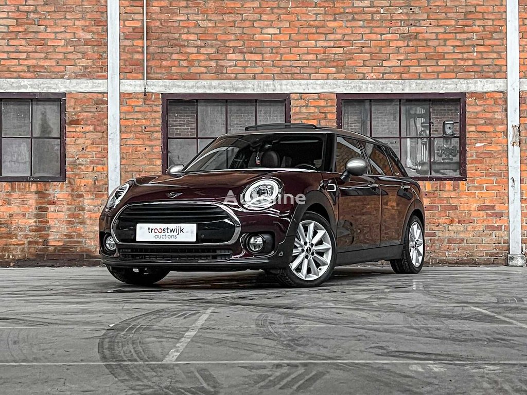 Prodaje se Mini Mini Clubman hečbek na aukciji