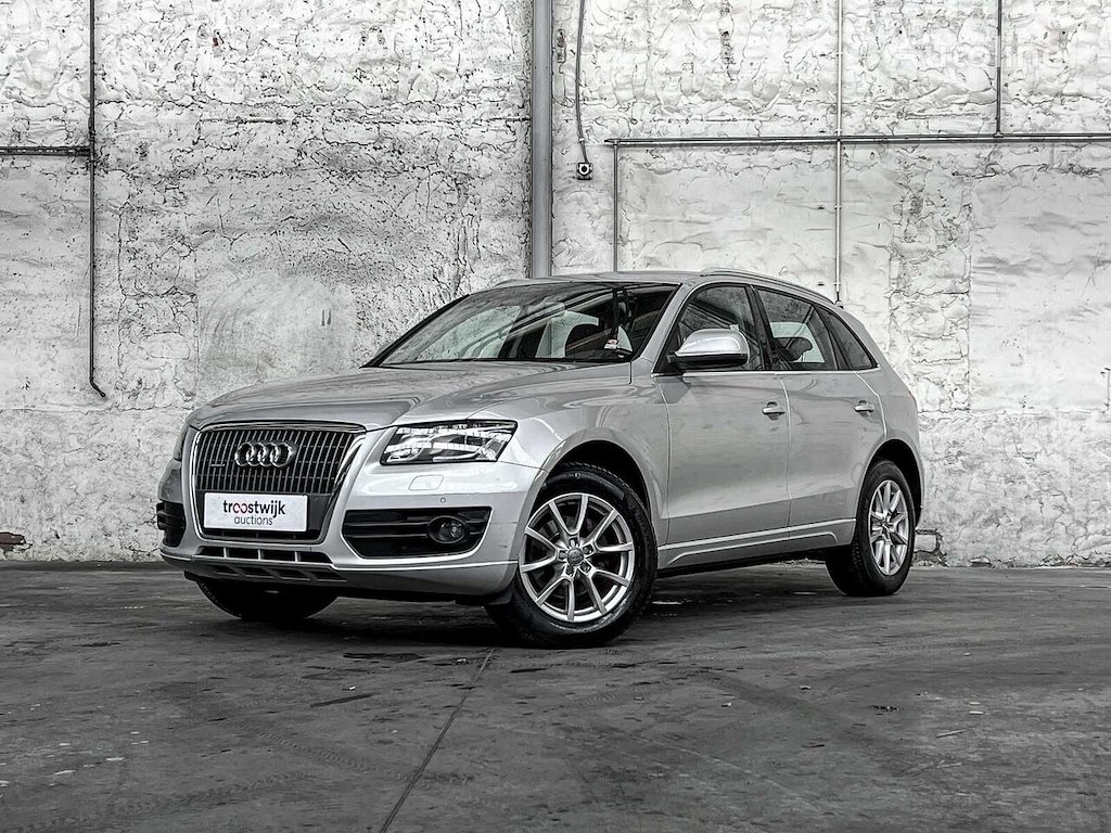 Prodaje se Audi Q5 krosover na aukciji