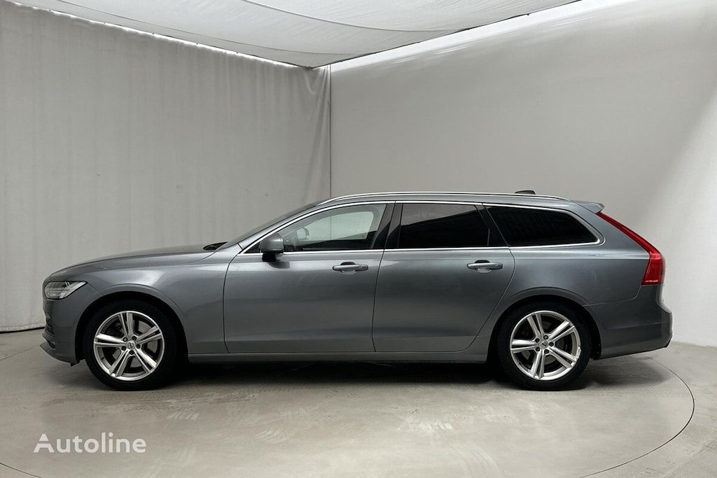 Prodaje se Volvo V90 karavan na aukciji