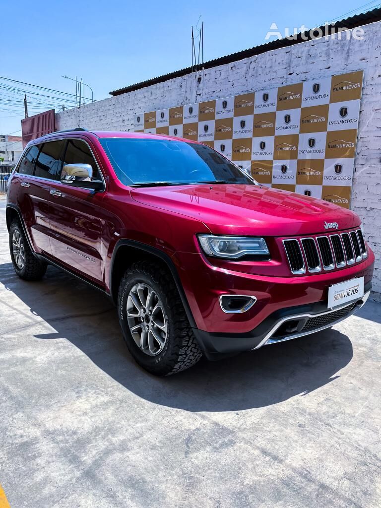 Jeep GRAND CHEROKEE LAREDO krosover