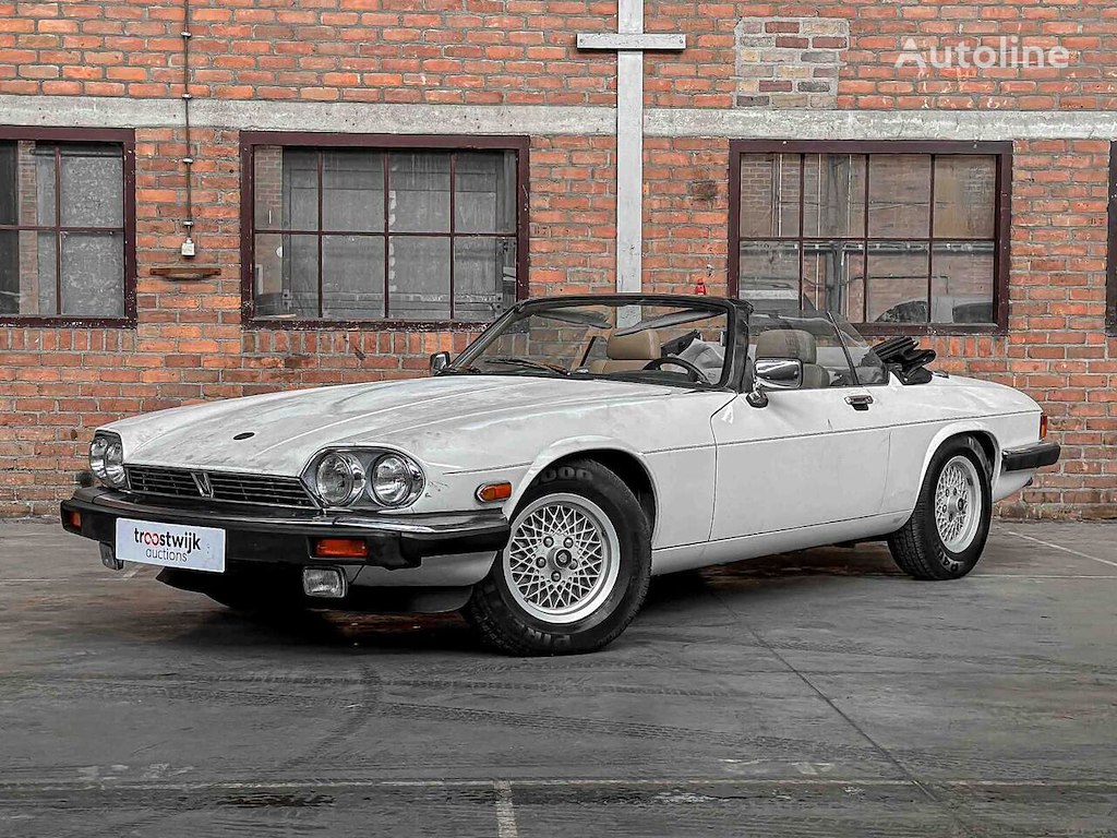 Prodaje se Jaguar XJS kabriolet na aukciji