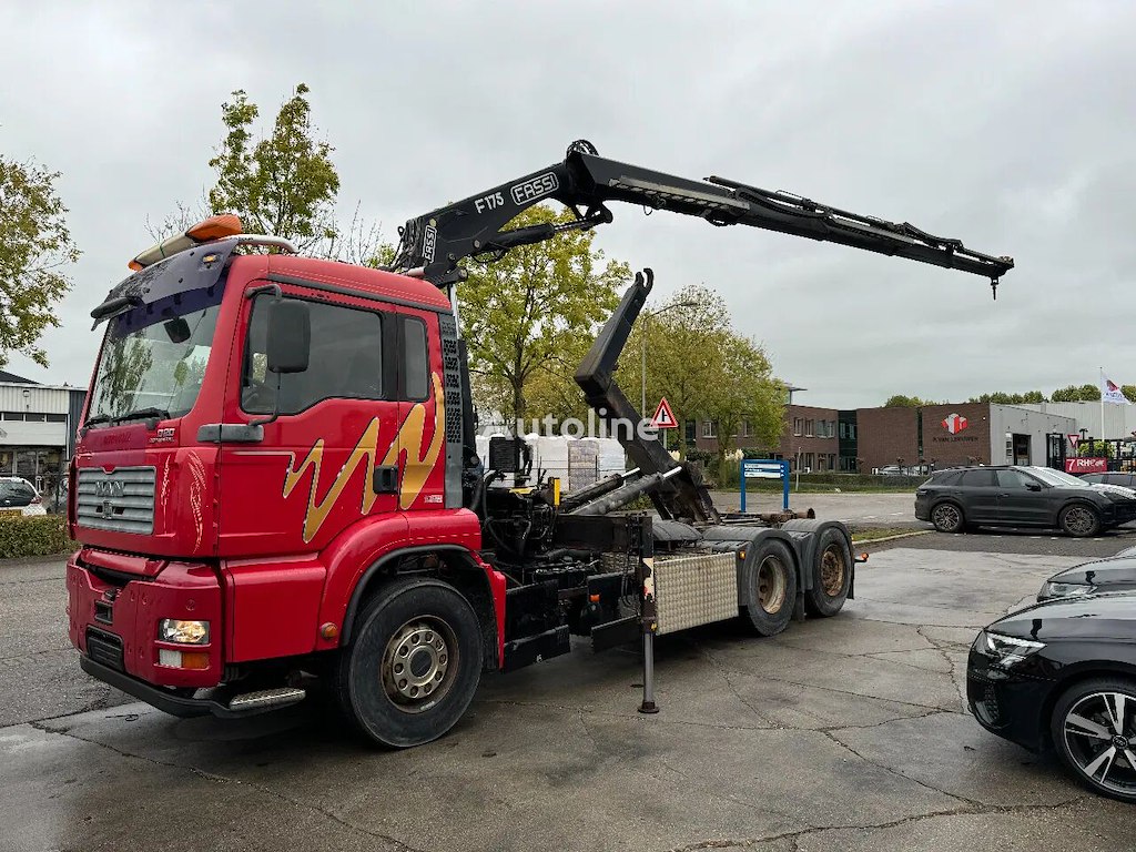 MAN TGA 26.350 6X2 EURO 3 TECHNAMICS HOOK + FASSI F175 + REMOTE CONT kamion sa kukom za podizanje tereta