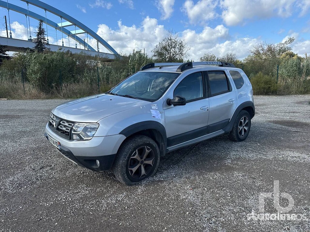 Prodaje se Renault DUSTER 4x4 Vehicule Utilitaire krosover na aukciji