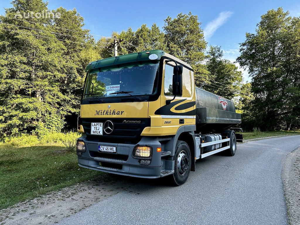 Mercedes-Benz Actros autocisterna za mleko