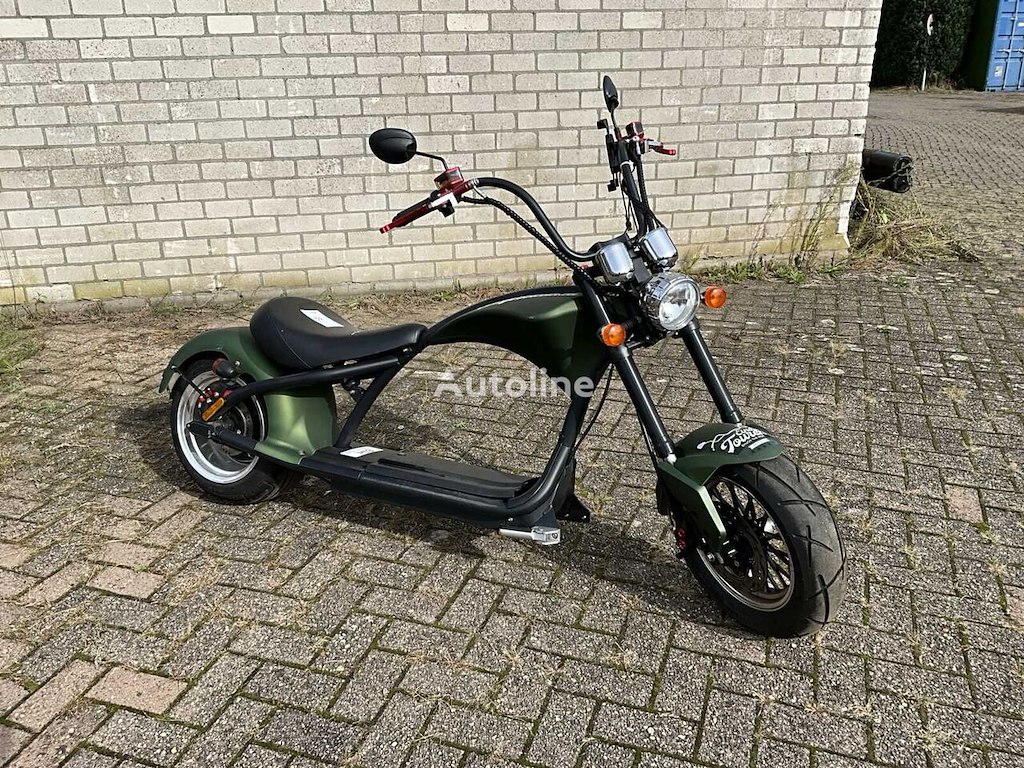 Prodaje se Mangosteen Snorscooter skuter na aukciji