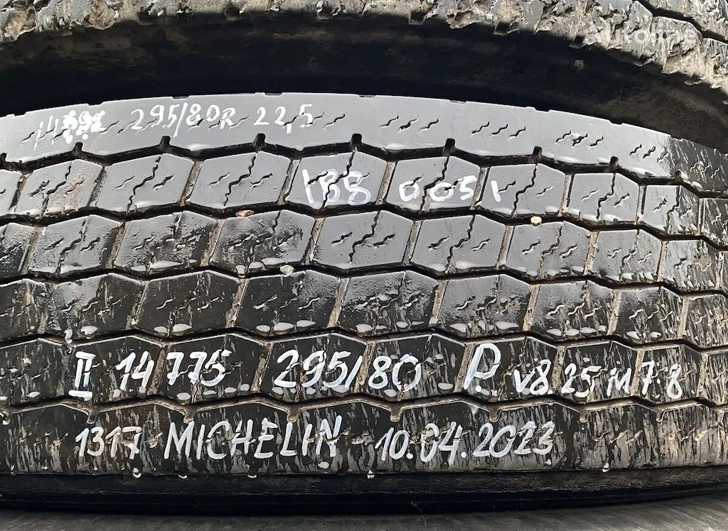 Roată Scania 295/80R22.5 točak