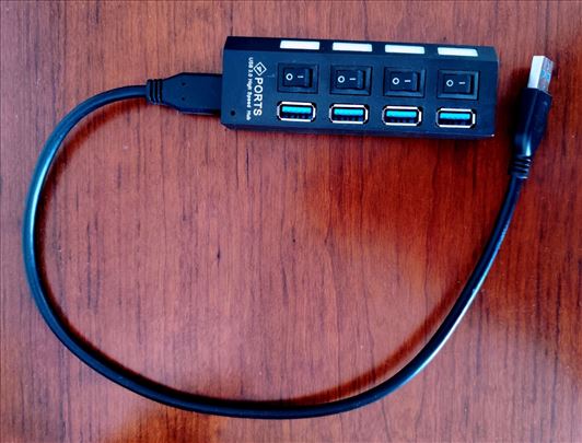 USB 3.0 Hub 4 port sa prekidačima