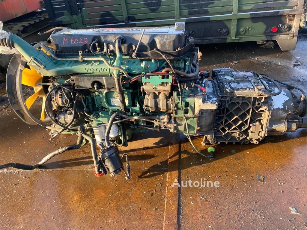 Motor din 2005 – Second hand, complet, cu cutie de viteze inclus za Volvo D9A300 kamiona