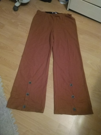 Zara braon pantalone+biraj poklon sa profila