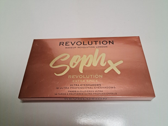 Paleta senki MAKEUP REVOLUTION