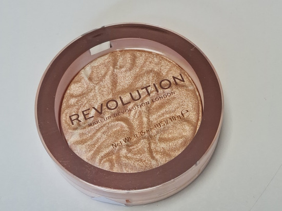 Hajlajter MAKEUP REVOLUTION