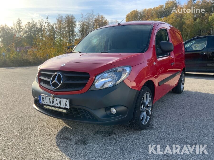 Prodaje se Mercedes-Benz Citan 109 laki furgon na aukciji