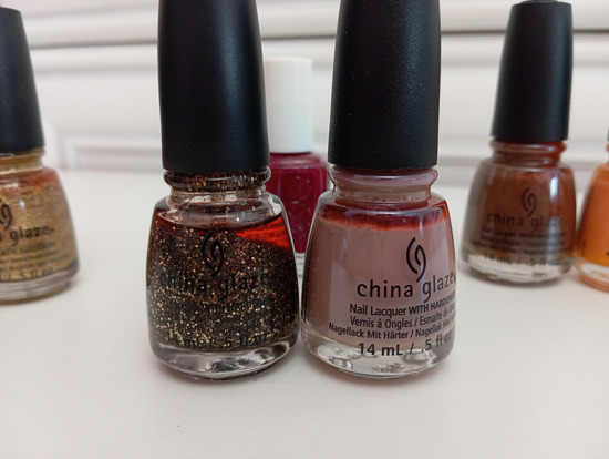 LOT Lakova China Glaze