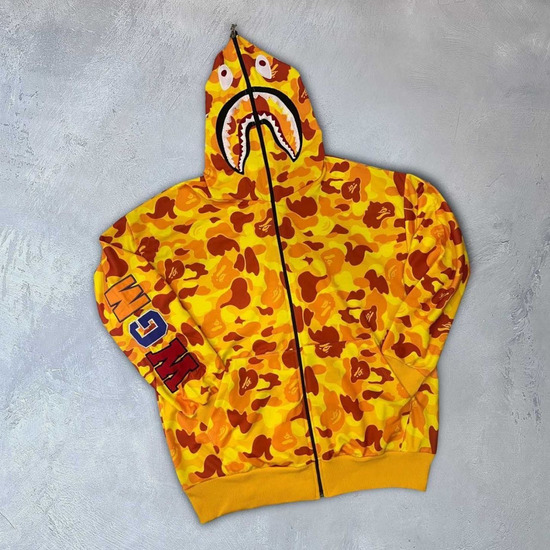 BAPE duksevi