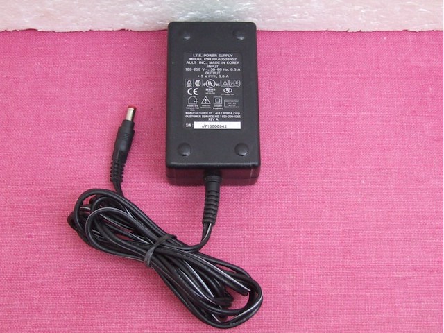 ITE Power Supply adapter 5V 3A ORIGINAL + GARANCIJA!