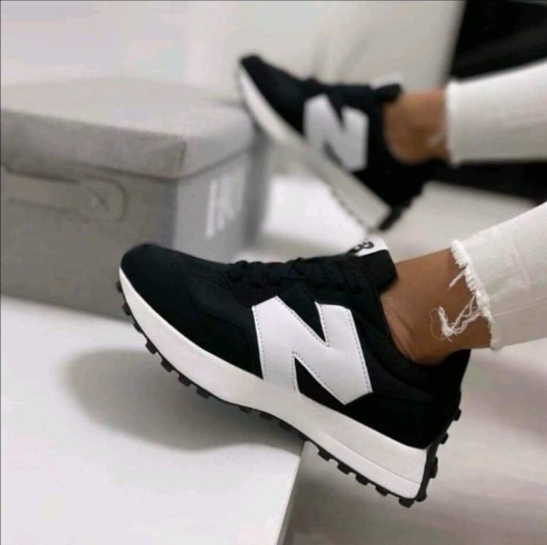 New Balance, 41, bоја - Crna