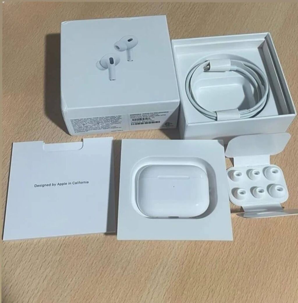 Na prodaju Apple AirPods Pro 2 – potpuno nove i nekorišćene, u