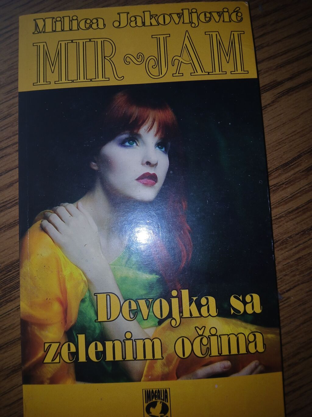 Milica Jakovljevic Mirjam-Devojka sa zelenim ocima