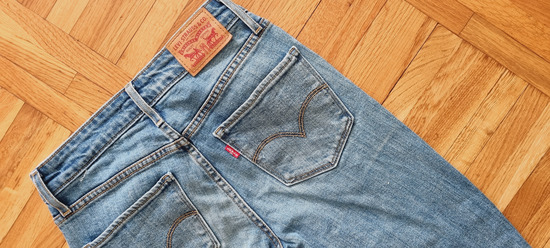 Levis 721 High Rise Skinny farmerke odlicne