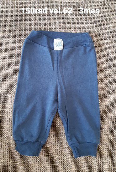 Pantalone za bebe 100din