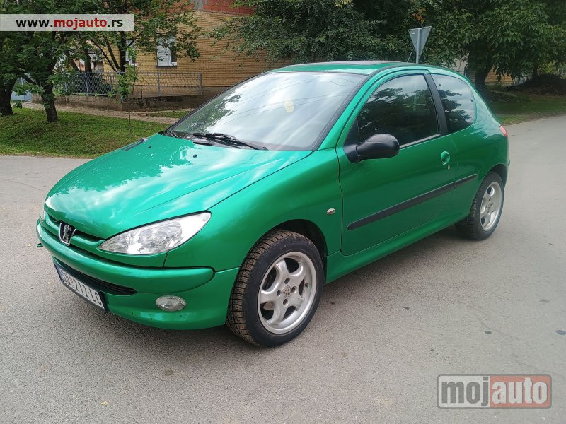 Peugeot 206 1.4 benz