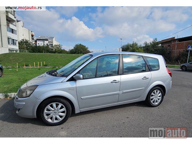 Renault Grand Scenic 2.0 DCI