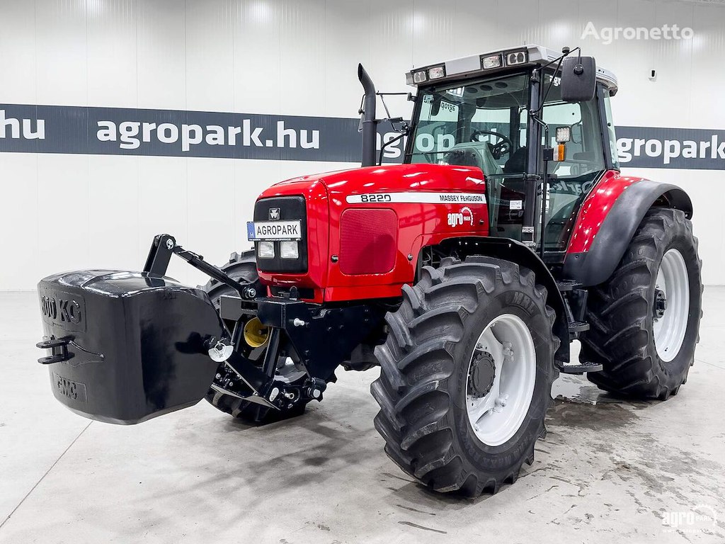 Massey Ferguson 8220 traktor točkaš