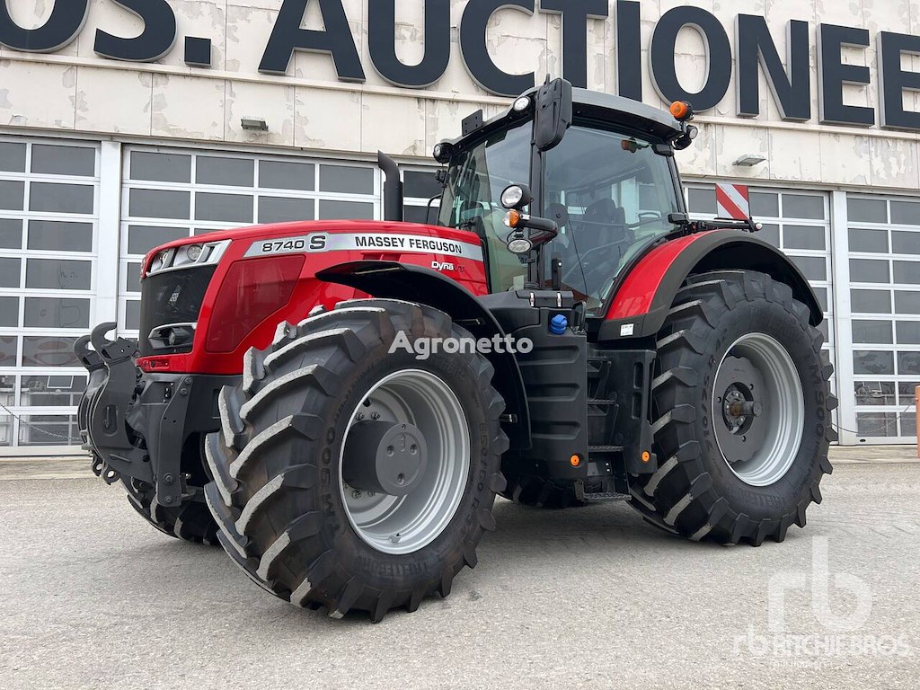 Prodaje se Massey Ferguson 8740S DYNAVT traktor točkaš na aukciji