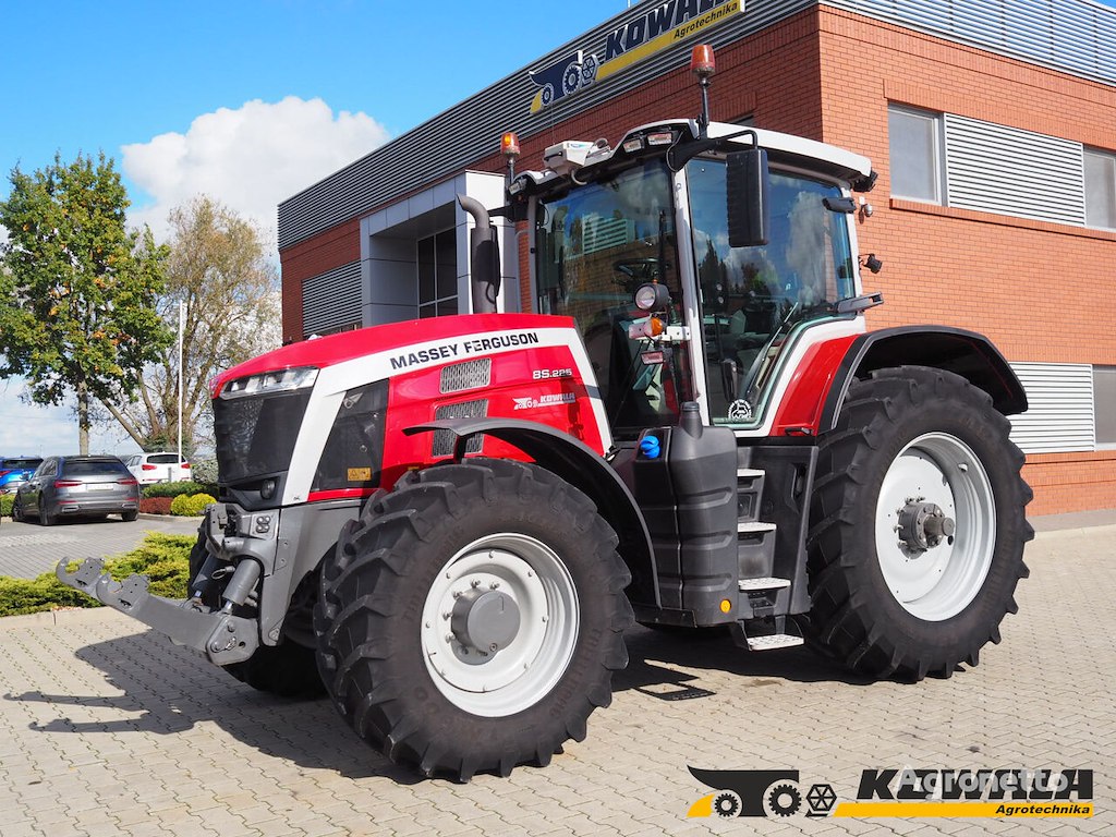 Massey Ferguson 8S.225 Dyna-7, GPS traktor točkaš