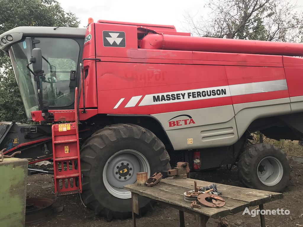 Massey Ferguson 7260 kombajn za žito