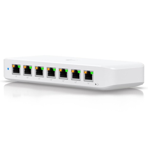 Ubiquiti Ultra 210W Layer 2, 8-port GbE PoE switch