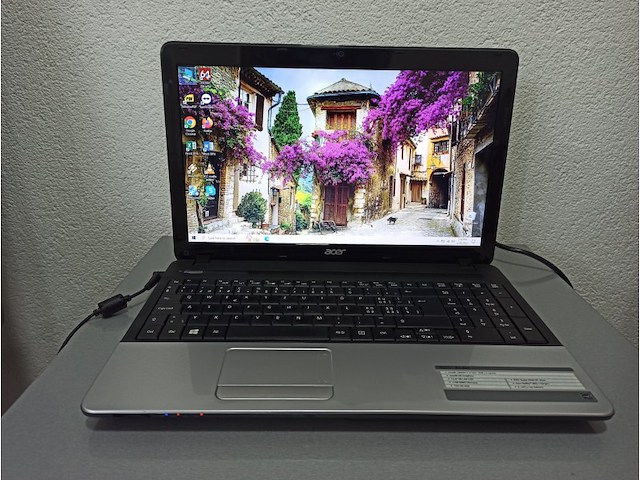 Acer Aspire E1-531 Intel Pentium 2020M/4gb/120GBssd