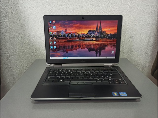 DELL Latitude E6330 Intel i5-3340M/8GB/256GBssd