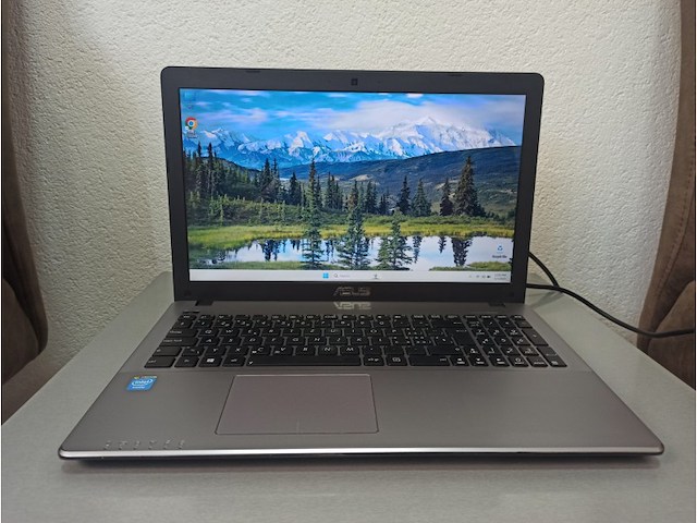 ASUS X550C Intel 1007U/4gb/320GB/15,6inc