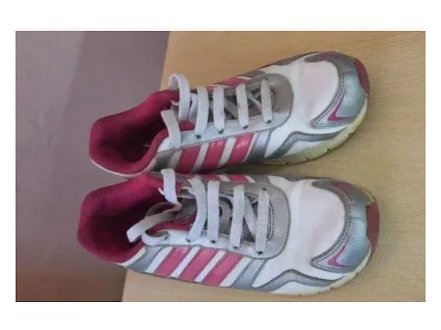 Patike Adidas 36