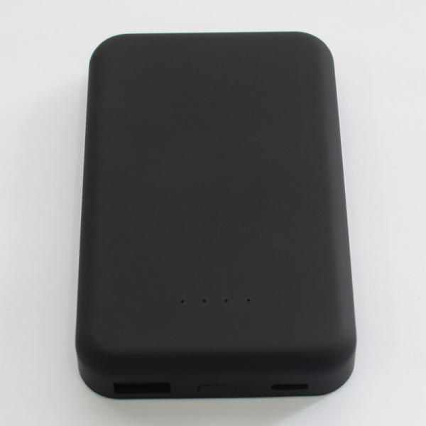 Power Bank Magsafe 5000 mAh 22.5W crna