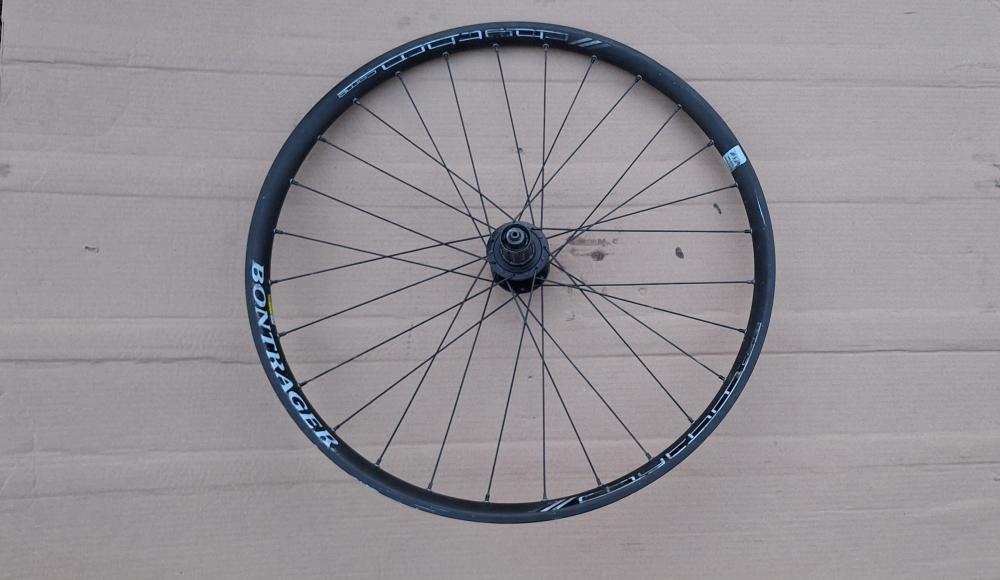 Zadnji točak Bontrager rhythm 26"