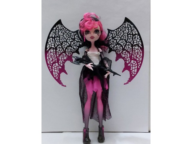 BARBIE  MONSTER HIGH  DP-4