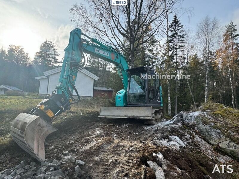 Kobelco SK75SR-7 Tracked excavator w/ tilt and 2 buckets mini bager