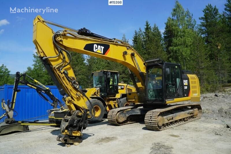 Caterpillar 320FL bager guseničar