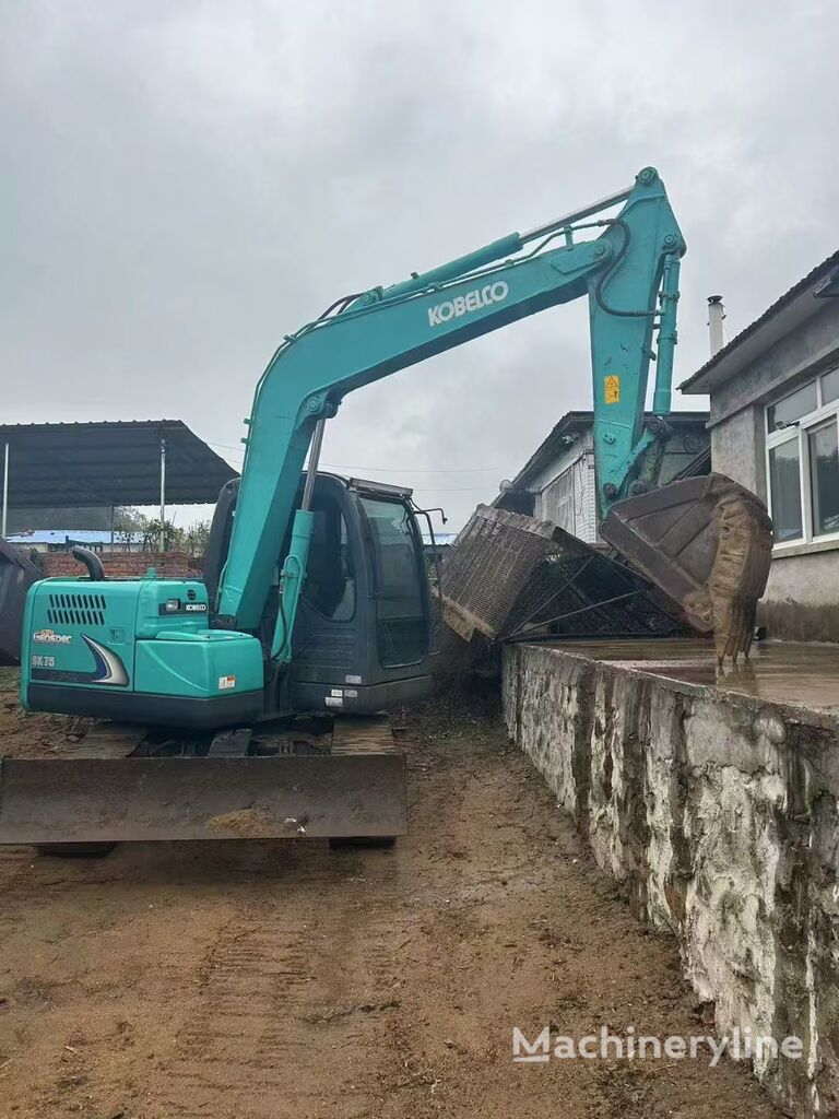 Kobelco SK75-8 bager guseničar