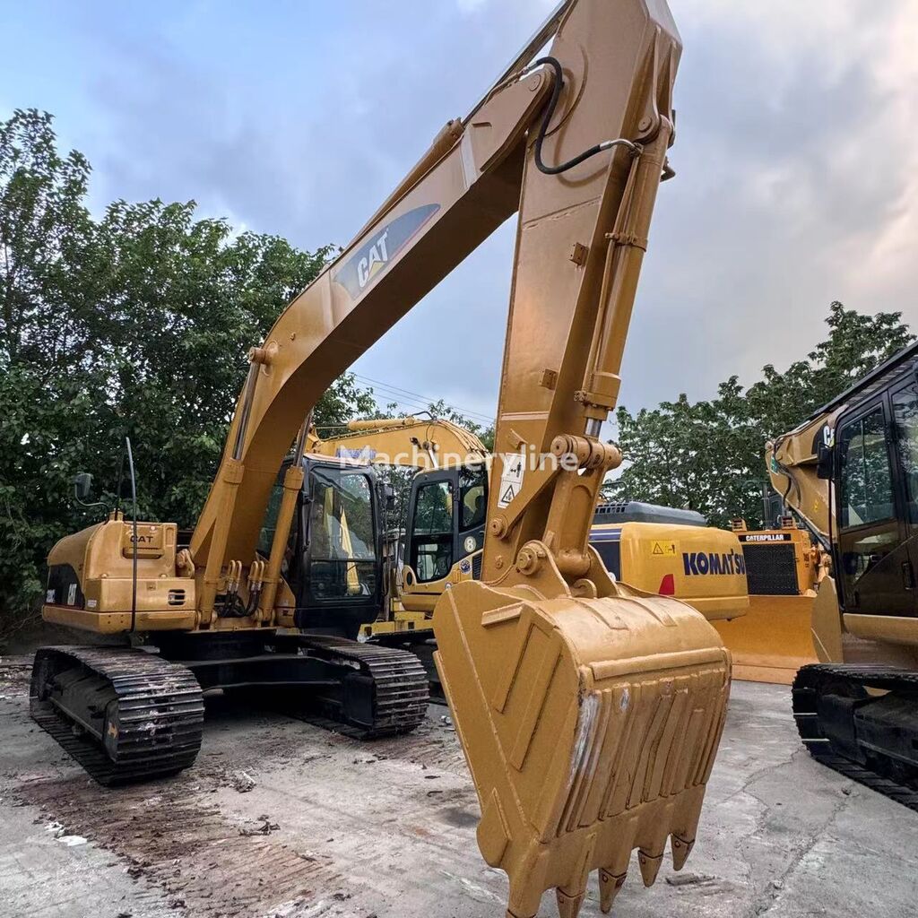 Caterpillar 320CL bager guseničar